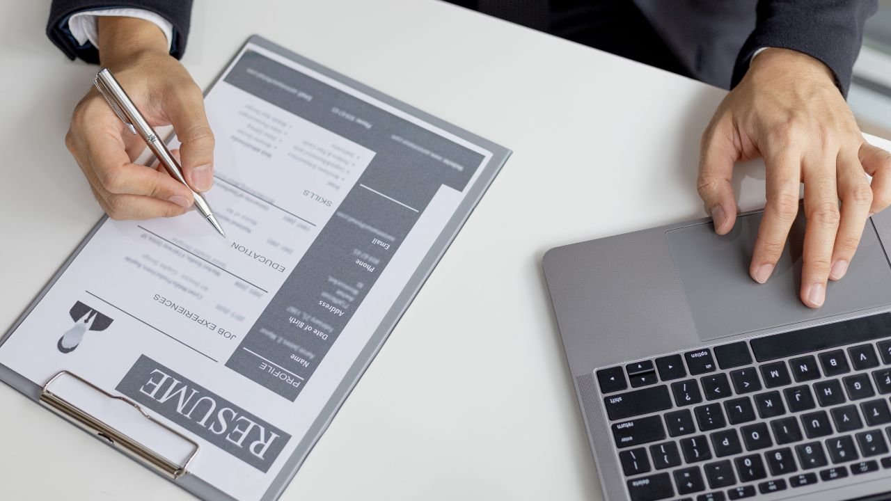 How To Write A Report On Student Portfolio-B.Ed
